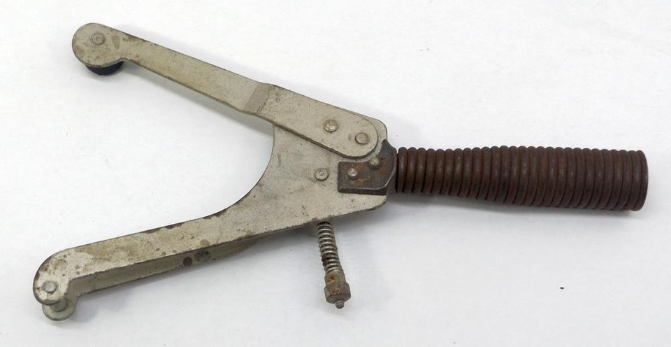 Winchester Antique Vintage Skeet Thrower | eBay