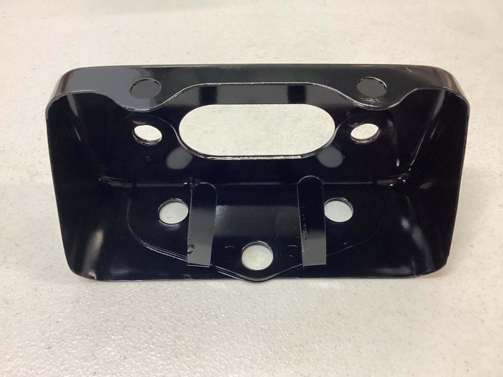 GENUINE YAMAHA PARTS - TAIL LAMP BRACKET XS360 1976-1977 - 1L9-84702-60 ...