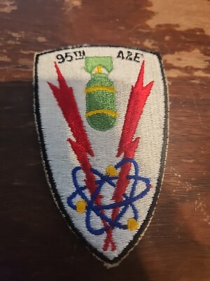 ORIGINAL USAF 95th A&E Armament Electronics Maintenance Squadron Patch ...