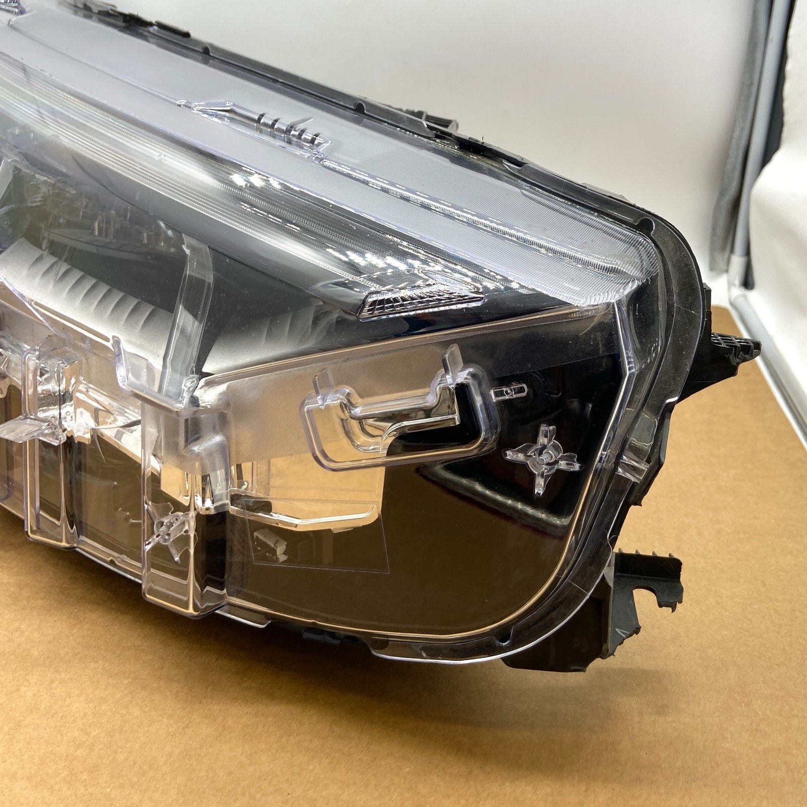 OEM 21-23 Ford Mustang Mach-E Right LED Headlamp Light Lamp Headlight ...