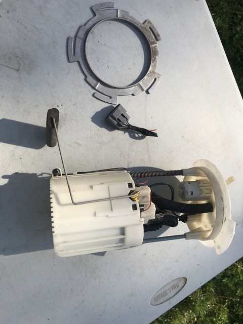 Genuine Nissan Altima Maxima Quest Fuel Pump Assembly 17040 7y000 OEM ...