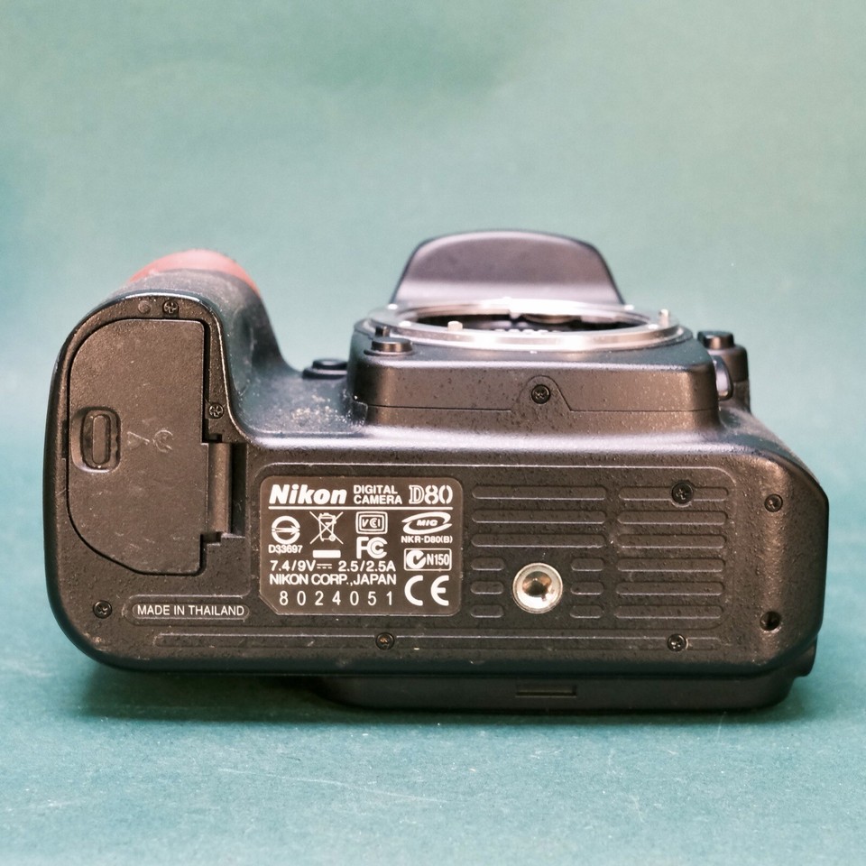 Nikon D80 SLR Camera Body Only - See Description For Parts Or Repair ...