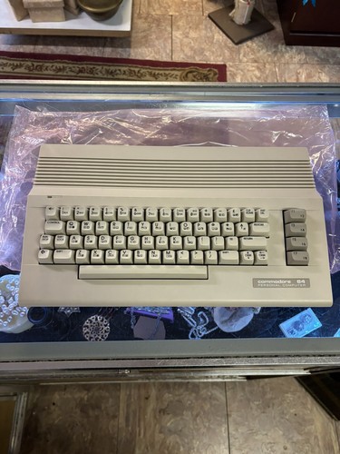 NOS COMMODORE 64C Vintage Computer In Box Paperwork Powers On UNTESTED ...