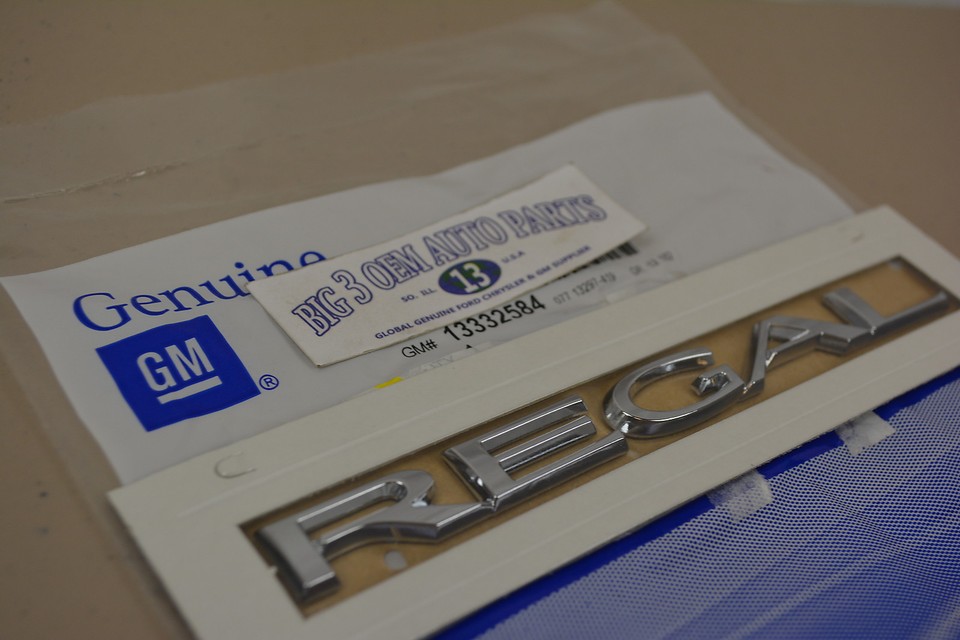 2011-2014 Buick Regal Rear Compartment Lid Regal NAMEPLATE Emblem OEM ...