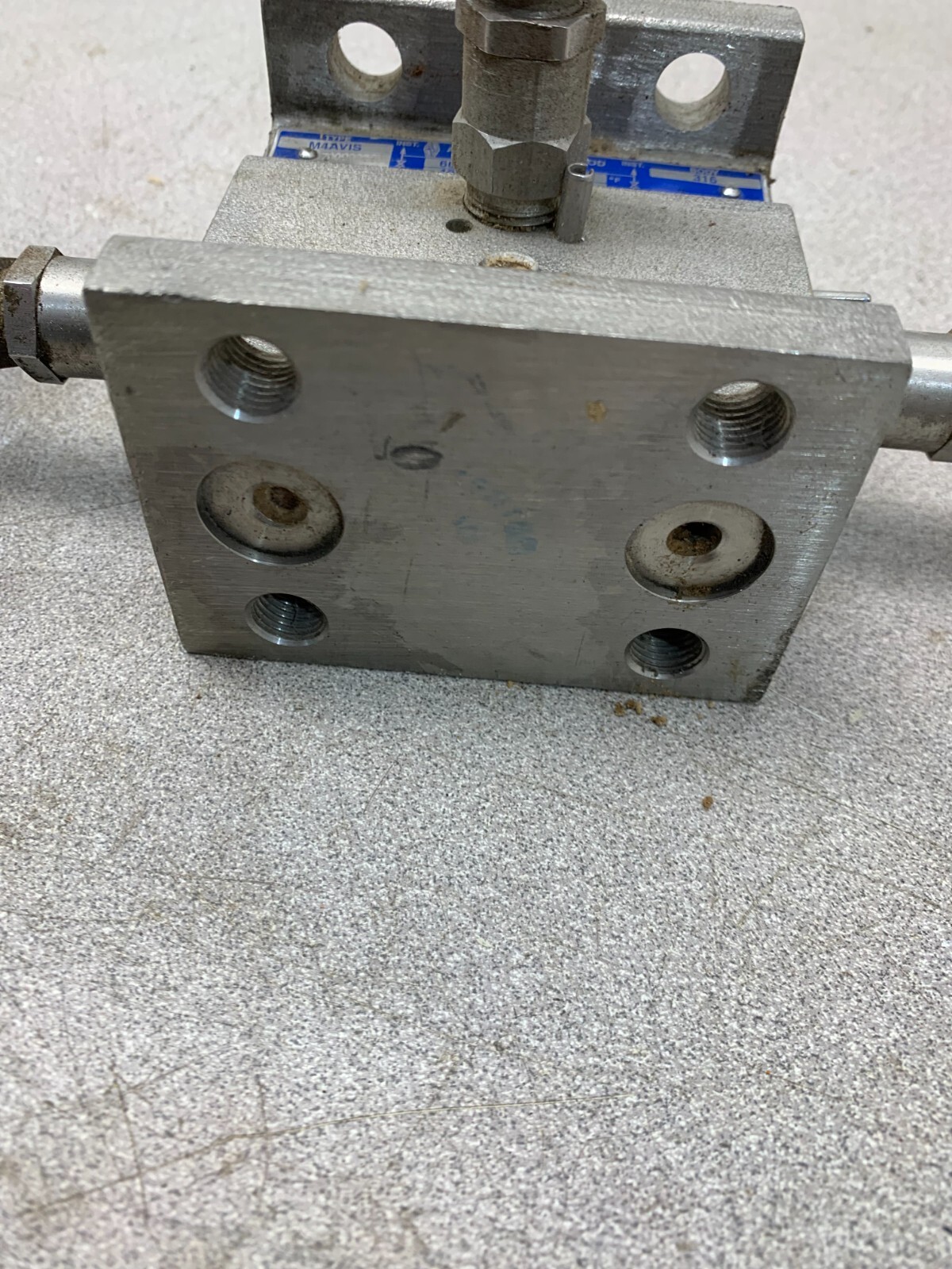 Keystone Anderson Greenwood M4AVIS Pressure Differential Manifold Valve ...
