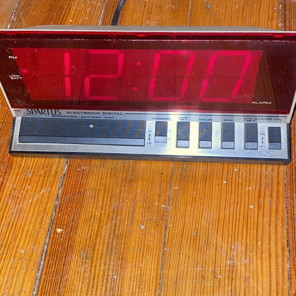 Vintage Spartus Electronic Digital Large Display Alarm Clock Model 1150 ...