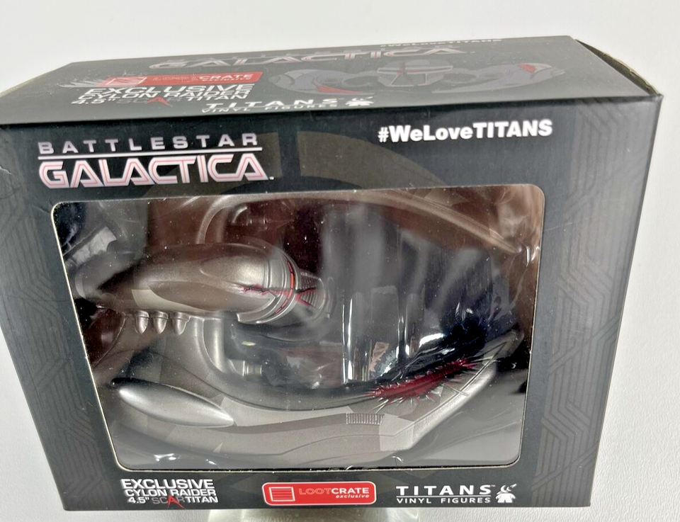 New Battlestar Galactica Exclusive Cylon Raider 4.5" Scar Titan Vinyl ...