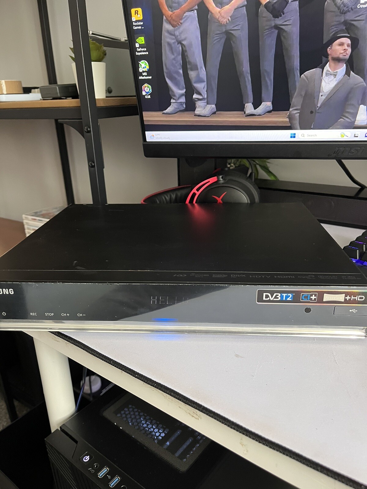 Samsung BD-DT7800 Freeview HD 3D Smart 500GB | Grelly UK