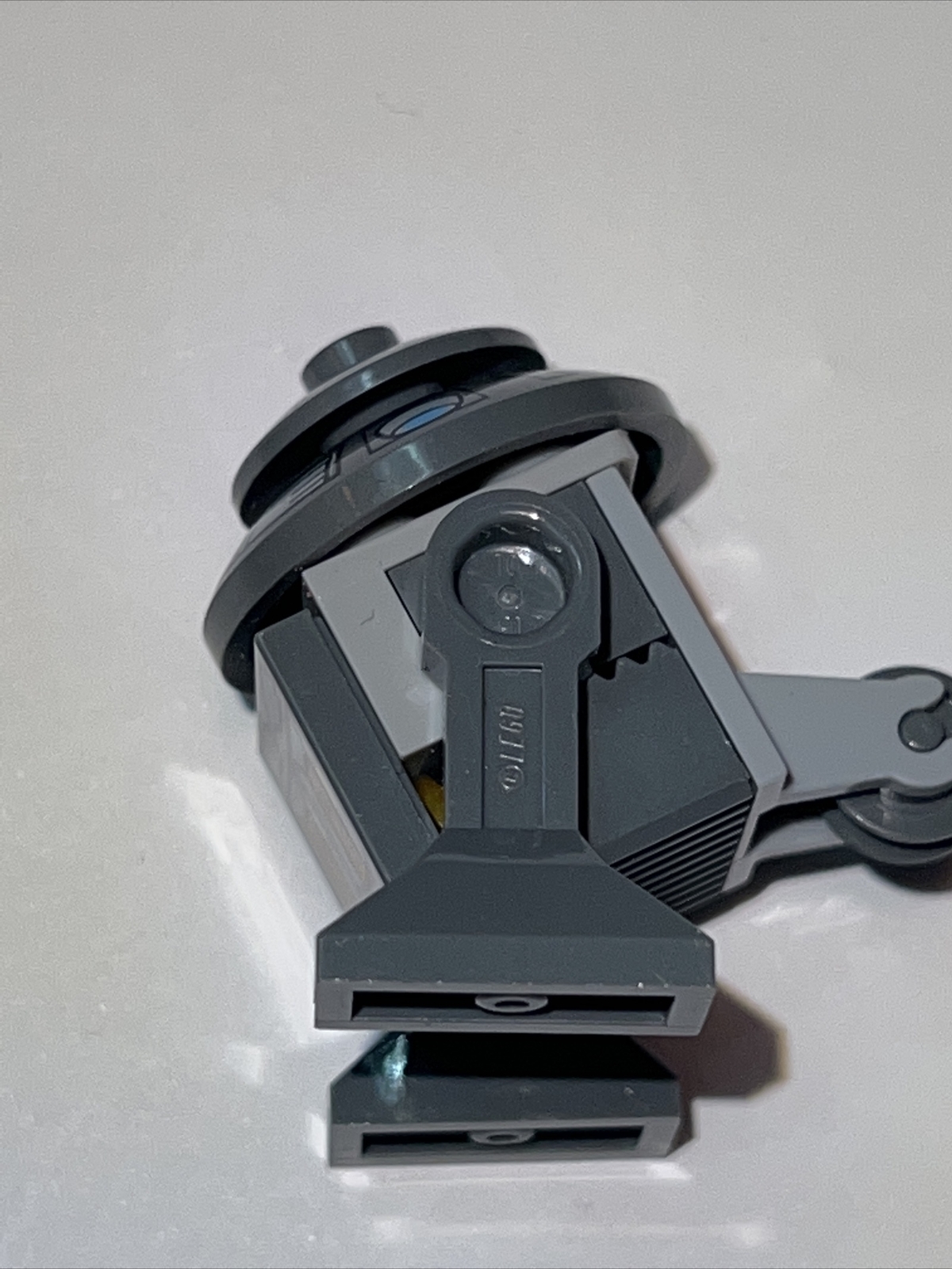 LEGO+Star+Wars+Old+Republic+T7-O1+ASTROMECH+DROID+Minifigure+sw0390 for ...