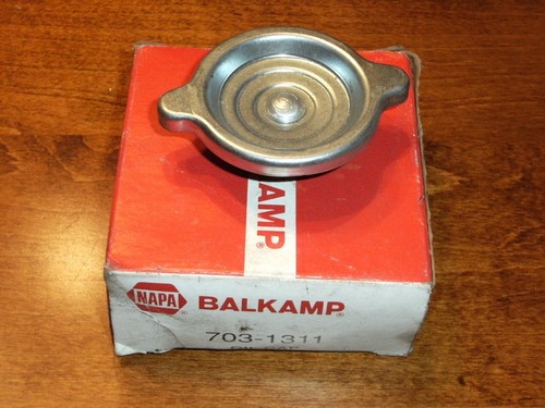 Vintage NOS Napa Balkamp OIL CAP Part Number 703-1311 new original box ...