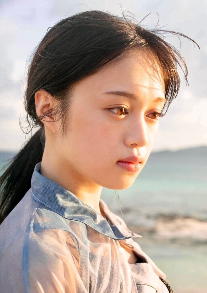 Japanese Idol Aya Emori 1st photo book ayaful! | eBay