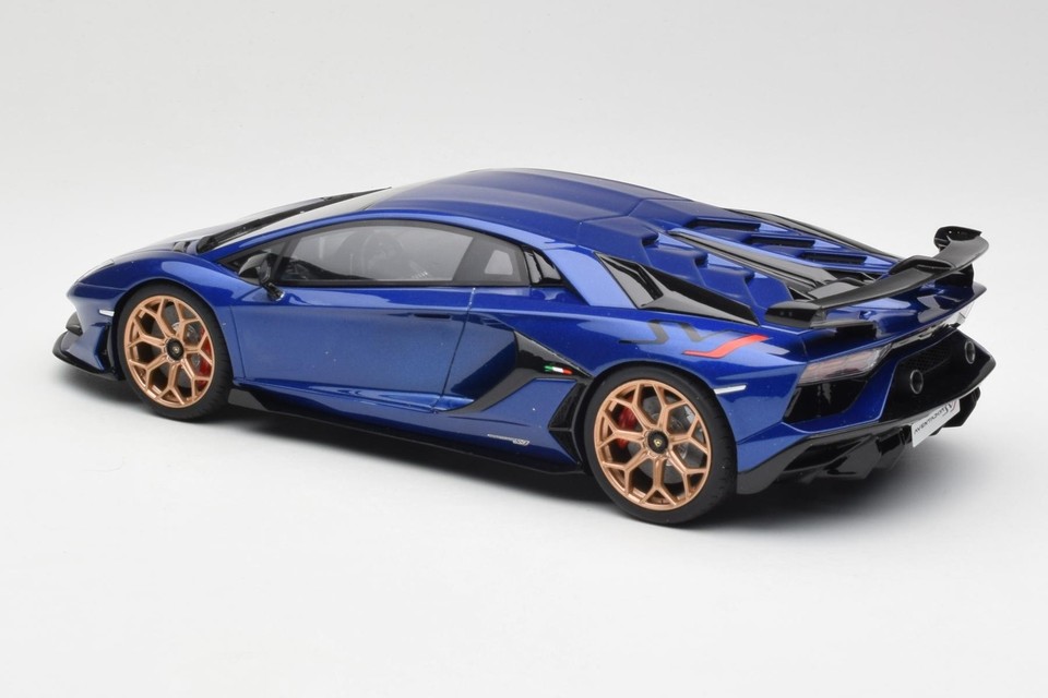 Lamborghini Aventador SVJ Blue GT Spirit 1/18 | eBay