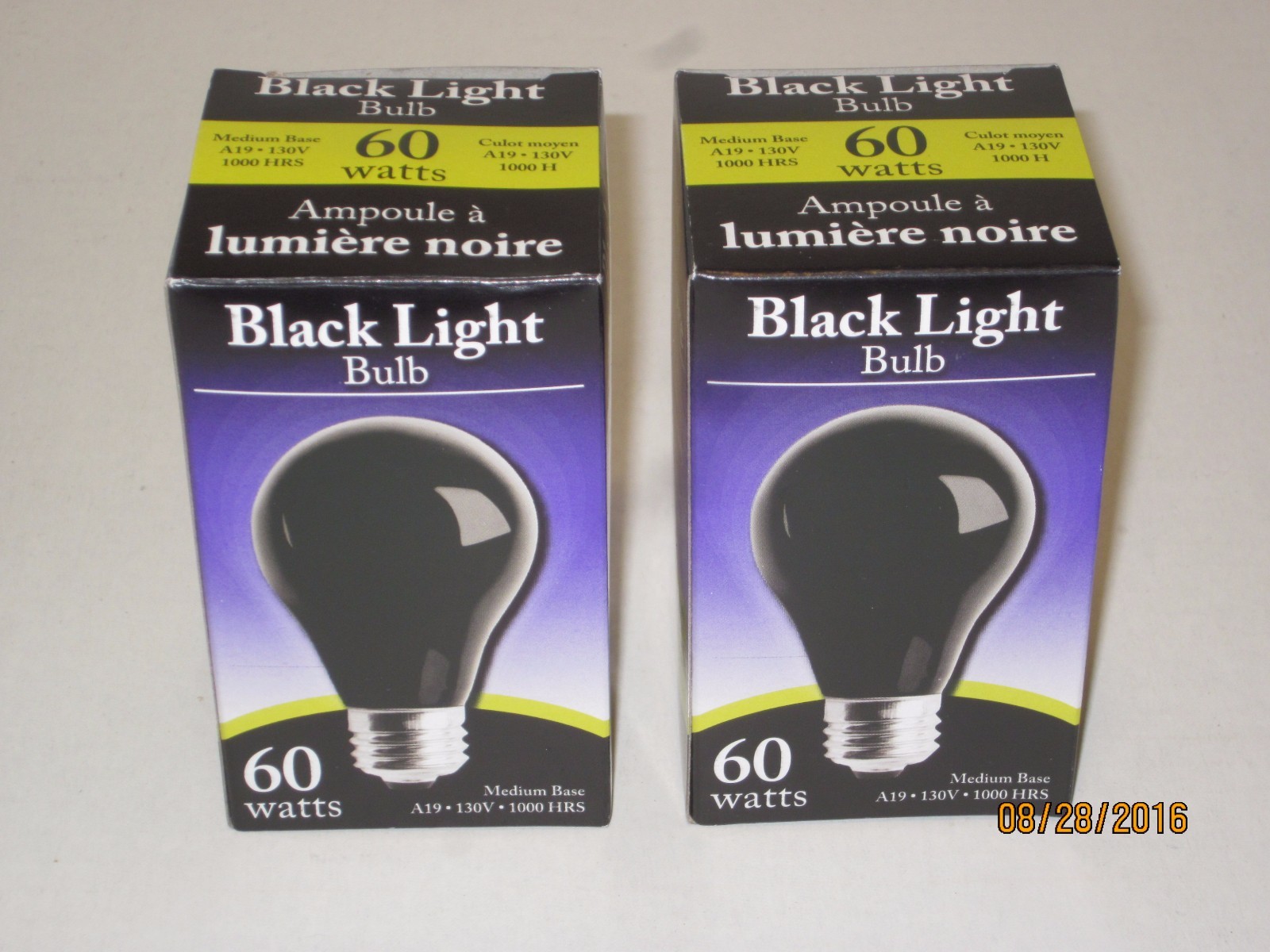 Party Light Bulb "TWO" Glows Purple Spooky Halloween Mood Lighting ...