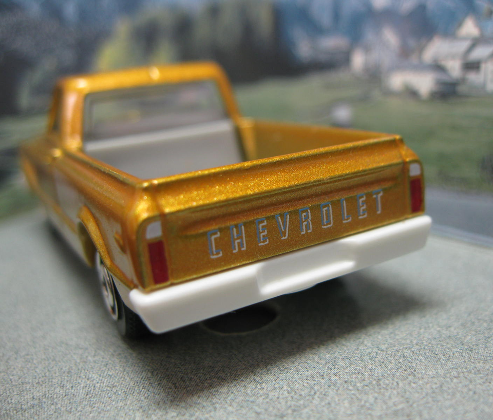 Gold 1968 Chevy C10 c/10 c-10 c/k chevrolet pickup fleetside 1967 1969 ...