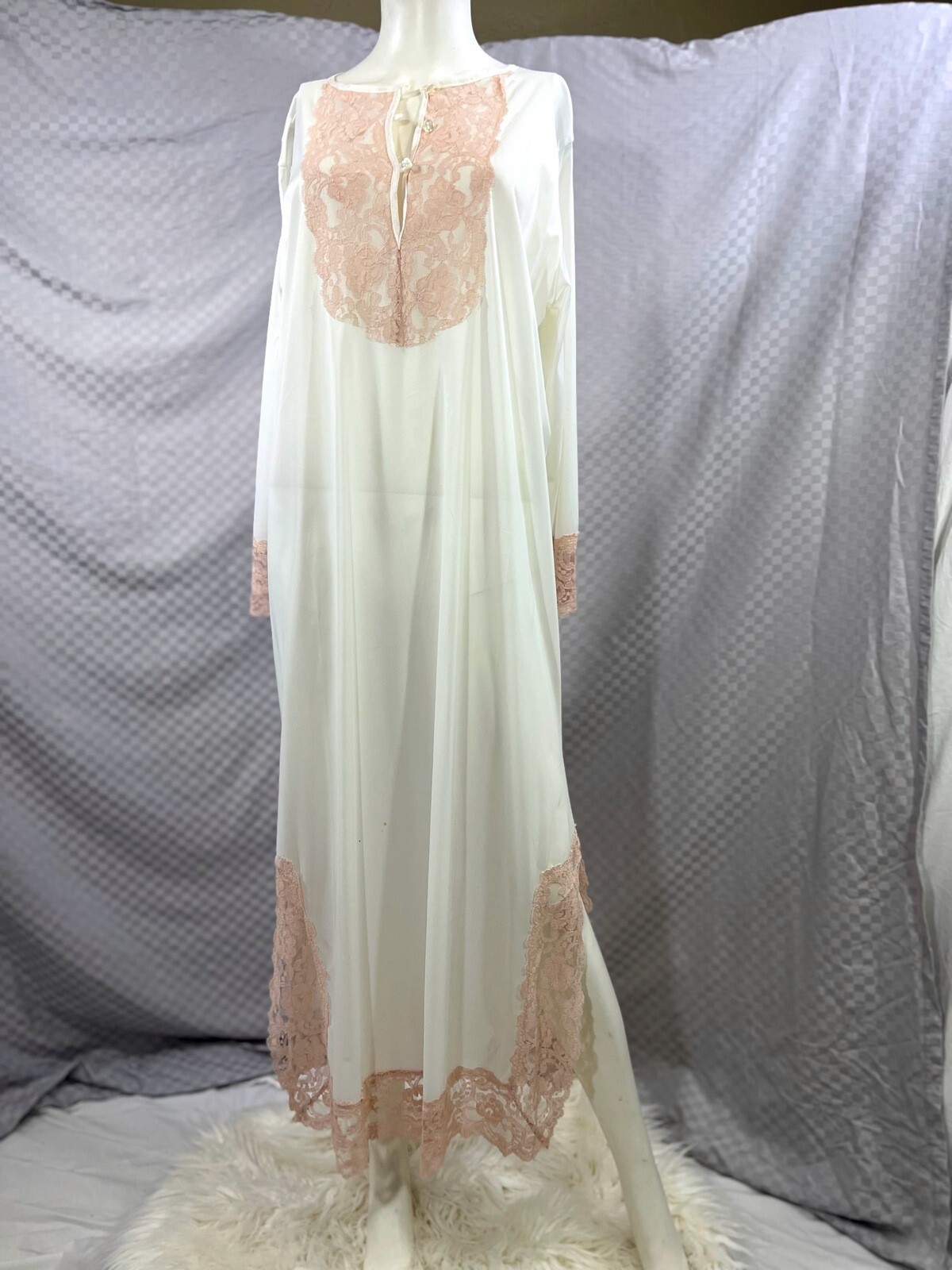 *SALE* Super HTF Vintage 1960's Super Sheer & Sexy Ca… - Gem