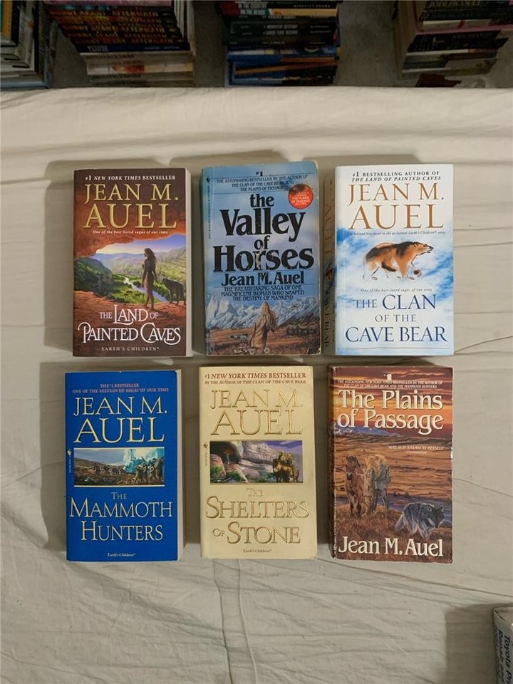 Lot 6 Earth's Children Series Jean M Auel Clan of the Cave Bear | eBay