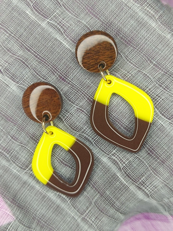 Braun-gelbe Statement-Ohrringe Polymer Resin Sommerfarben, leicht ...