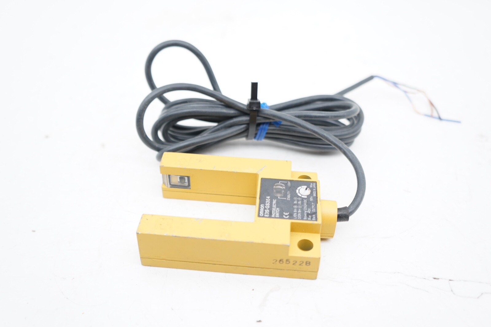 New Omron E3S-GS3E4 Grooved-type Photoelectric Switch Sensor 2M 12-24 ...