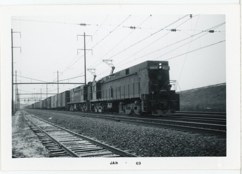 Train Photo - Pennsylvania Railroad #4454 E44 Electric Locomotive 1969 ...