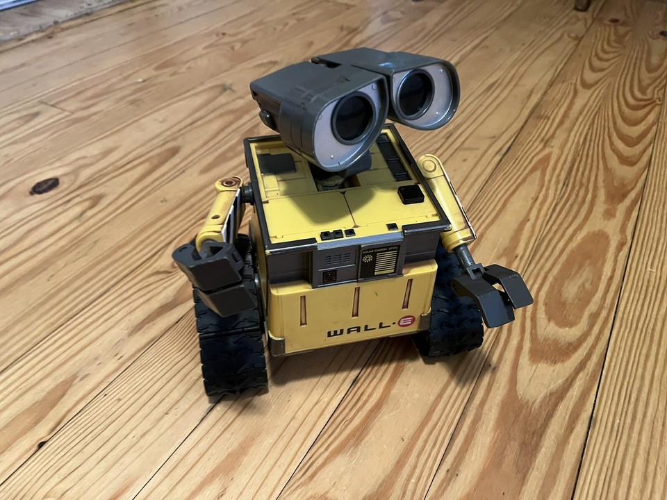 Disney Pixar WALL-E Remote Control Robot - Working - Think Way Toy NO ...