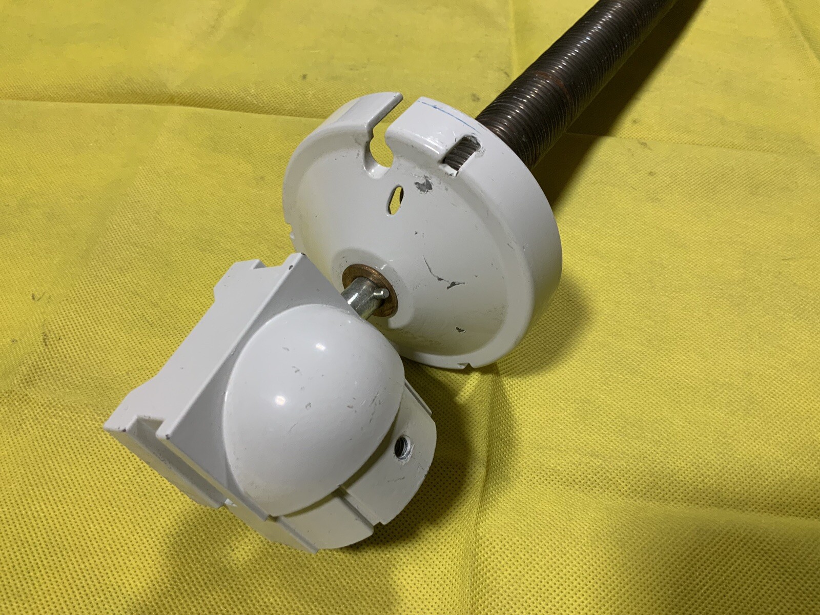 A/E DOMETIC SUNCHASER 2 AWNING LEFT HAND TORSION PN.3309932.004B. | eBay