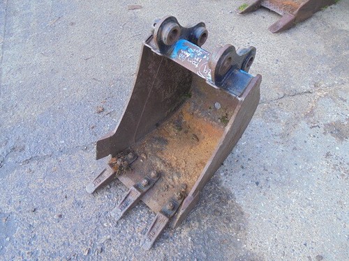 3 ton digger bucket !£125 + VAT! loading bucket | eBay UK