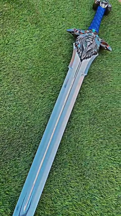 40'' world of Warcraft Royal Guard WOW sword Alliance Lion Head ...