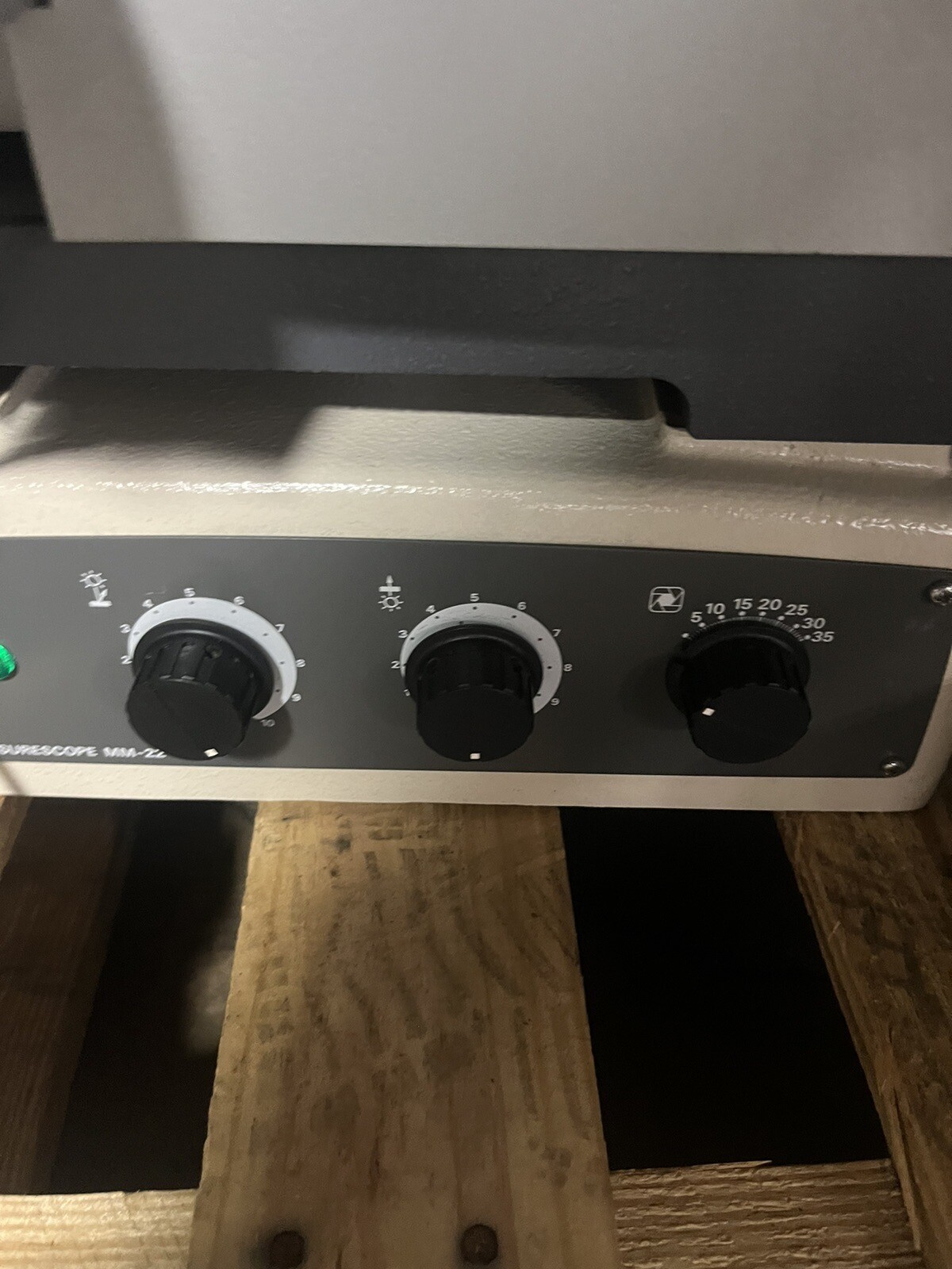 Nikon Measurescope MM-22 Measuring Microscope w/ Sony 3CCD Color Video ...