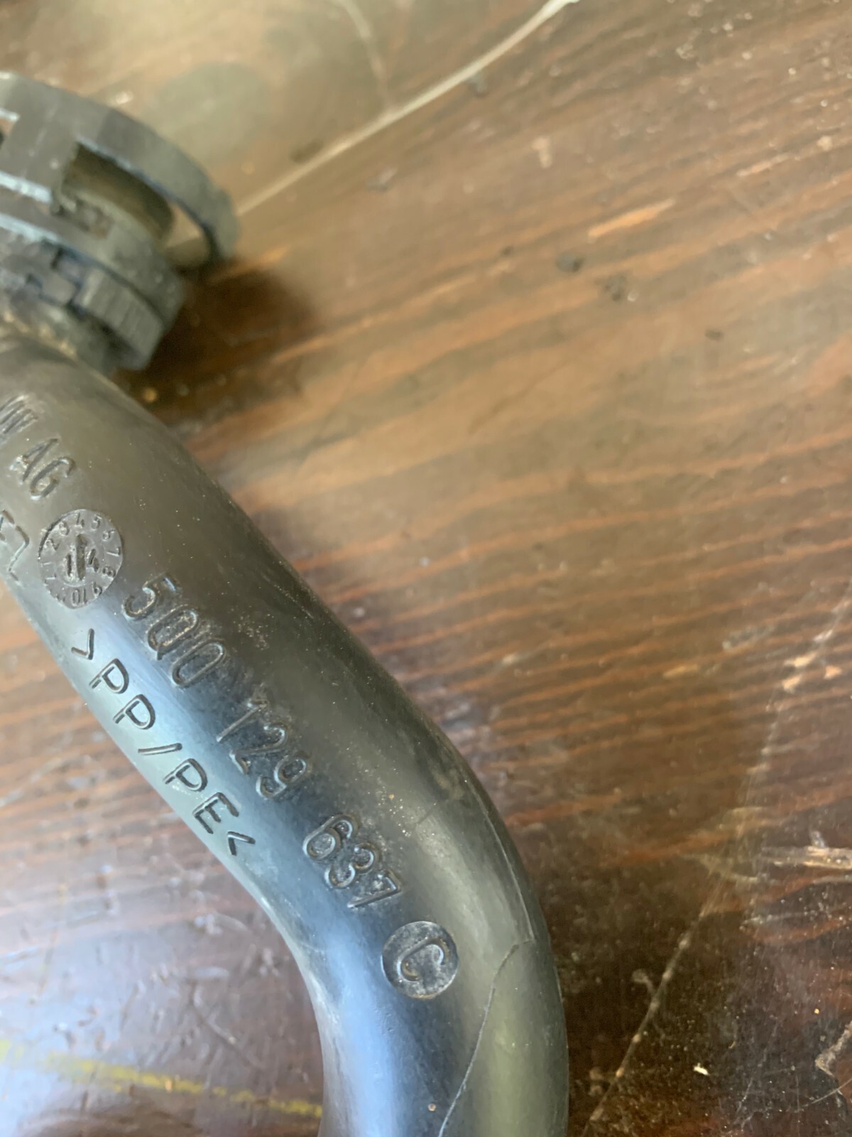 VW Audi Skoda Seat Wasserablaufschlauch 5Q0129637C original | eBay