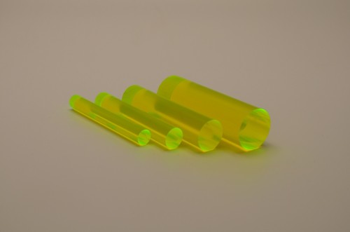 ACRYLIC RODS 4 SIZES & 5 COLOURS LIGHT EMITTING FLUORESCENT GLOW NEON ...