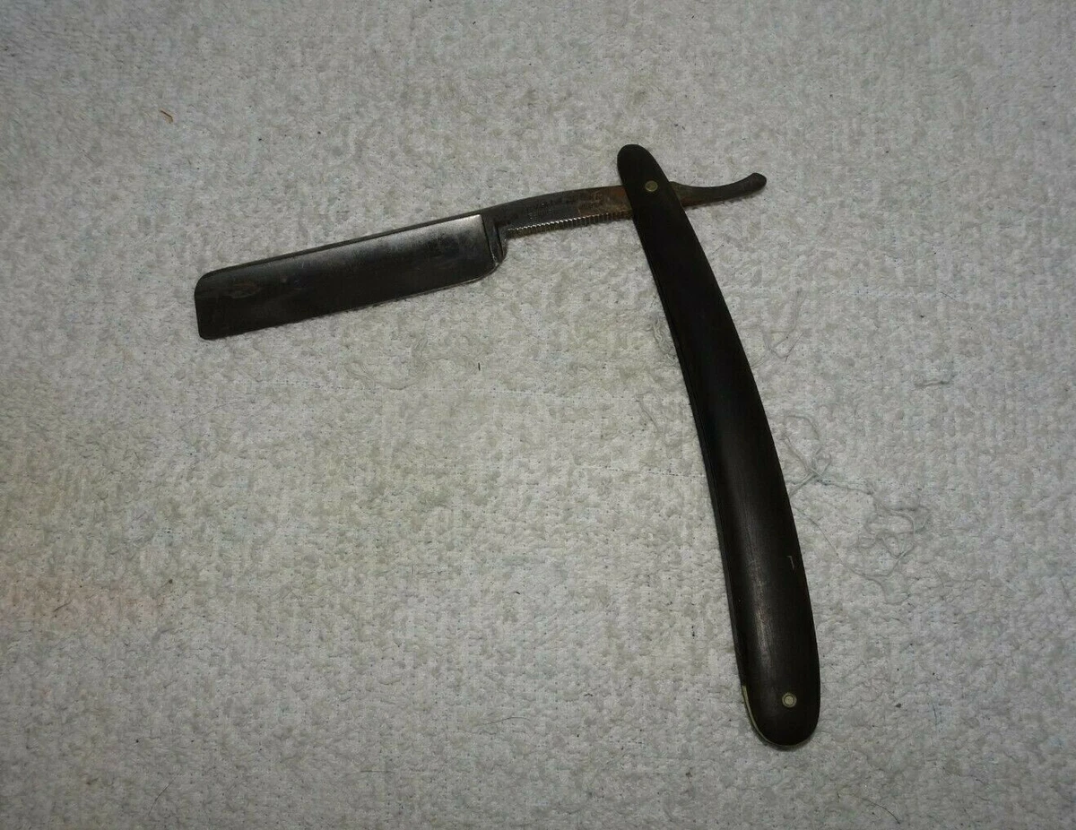 Straight Razor Flash