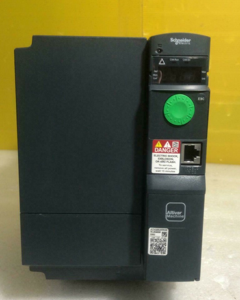 Schneider Electric Altivar 320 ATV320U55N4B 5.5KW - 7.5HP Variable ...