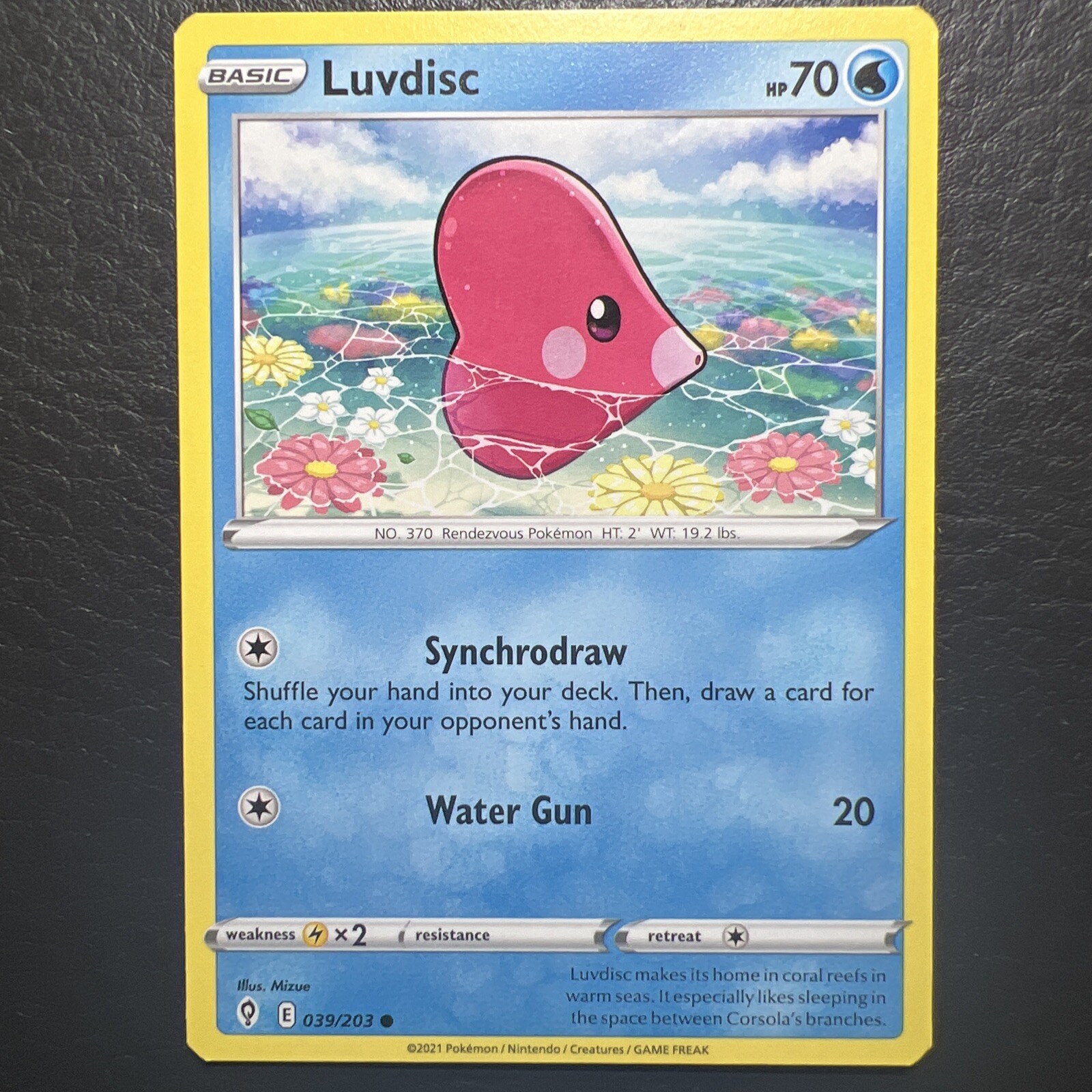 Luvdisc 039/203 Regular Common Evolving Skies Pokemon Trading Card TCG ...