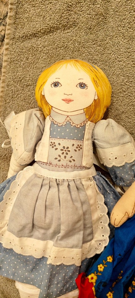 VINTAGE 1985 SNOW WHITE & Alice in wonderland princess Disney dolls RAG ...