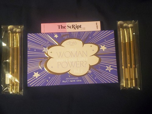 Ciate London I am a Woman Superpower Vol 2 Eyeshadow W/ Lip Liner ...