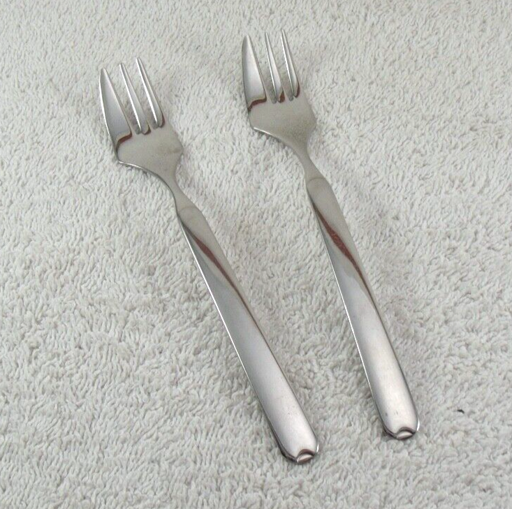 Mepra Inox Desert Fork Lot of 2 6 1/4 inch Unknown Pattern 18/10 ...