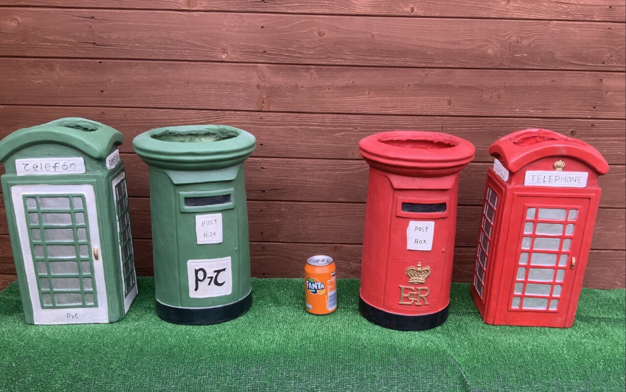 Red English Telephone Box Garden Planter Garden Ornament | eBay UK