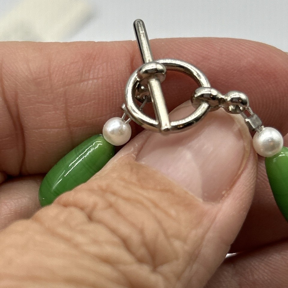2 GLASS BEAD BRACELETS 1 STRETCH PINK 1 TOGGEL GREEN 7 3/4” NEW | eBay
