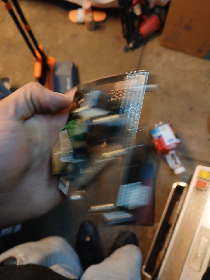 slot machine IGT S2000, Game King coin in set up. Available in nickel ...