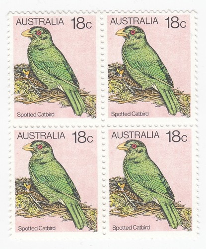 1980 AUSTRALIA 'BIRDS ISSUE - SPOTTED CATBIRD' - MNH BLOCK of 4 x 18c ...