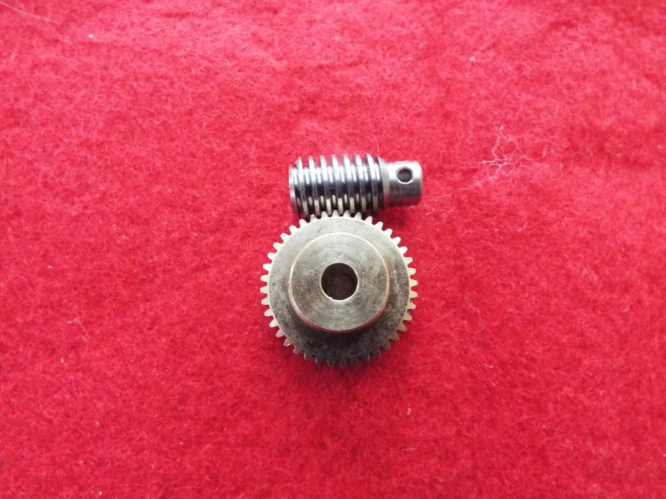 MATCHING BRONZE WORM WHEEL and STEEL WORM GEAR SET 40:1 RATIO | eBay