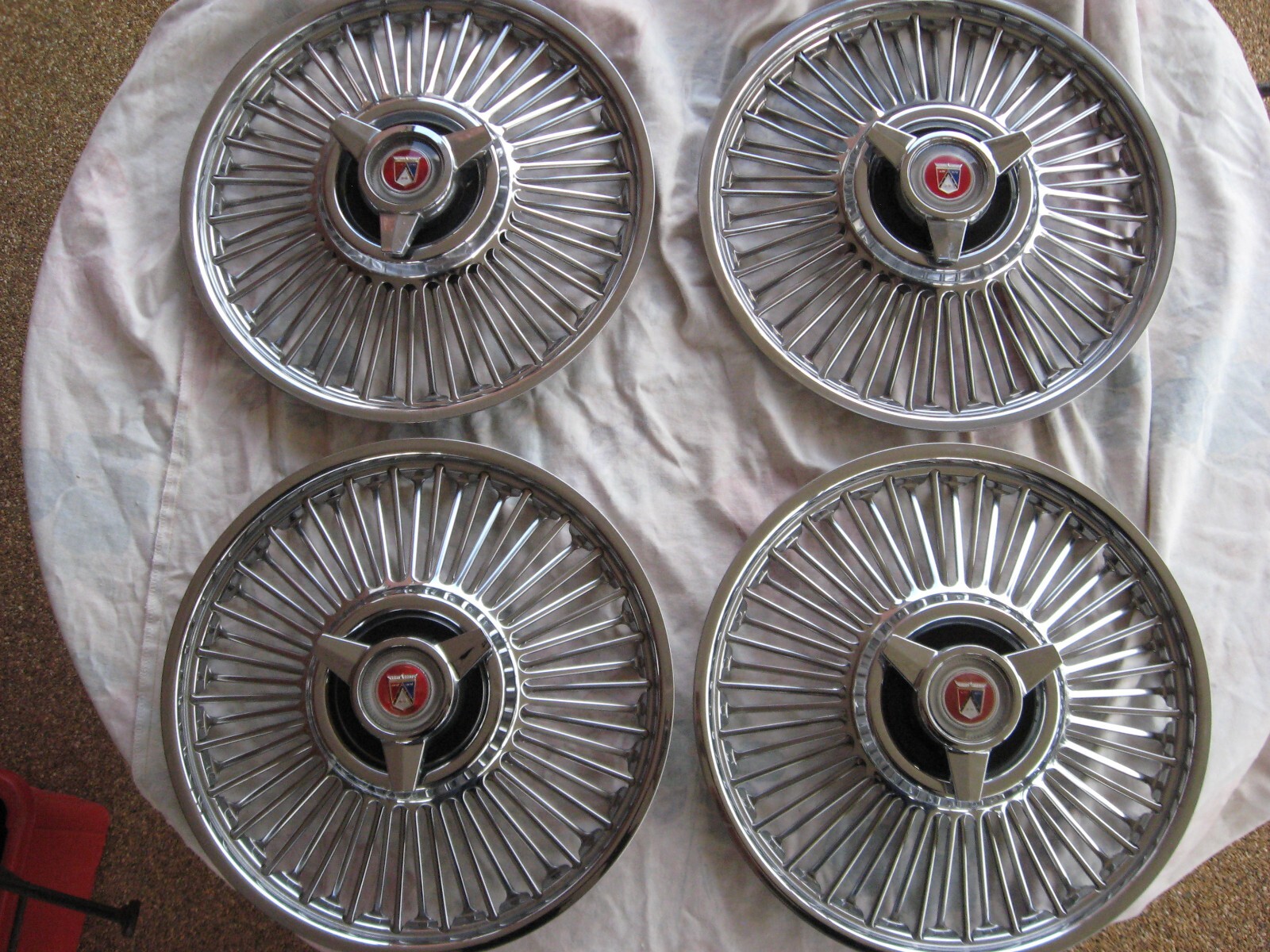 1964 & UP FALCON AND FAIRLANE 14 IN SPOKE HUBCAPS | eBay