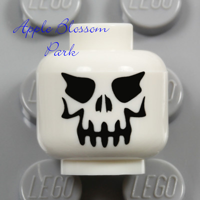 NEW Lego Skeleton Skull MINIFIG HEAD - White Halloween Monster w/Black ...