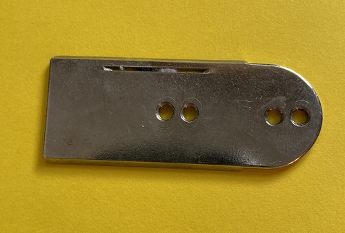 *USED* 139461-SINGER-LAP SEAM FOLDER-FOR SEWING MACHINES-FREE SHIPPING ...