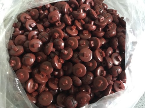 JOB LOT BAG FULL 1.6 Kg 1000 Buttons Bright Brown Glossy 15mm Shank ...