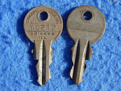 Wurlitzer Key WC 212 - Chicago Lock - wall box or cash box key ...