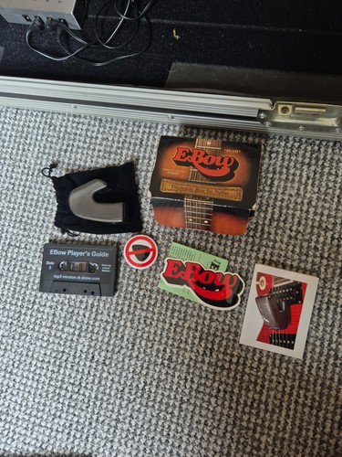 EBow Plus Electronic Bow for Guitar, Bass, Strings Sustain and Effects ...