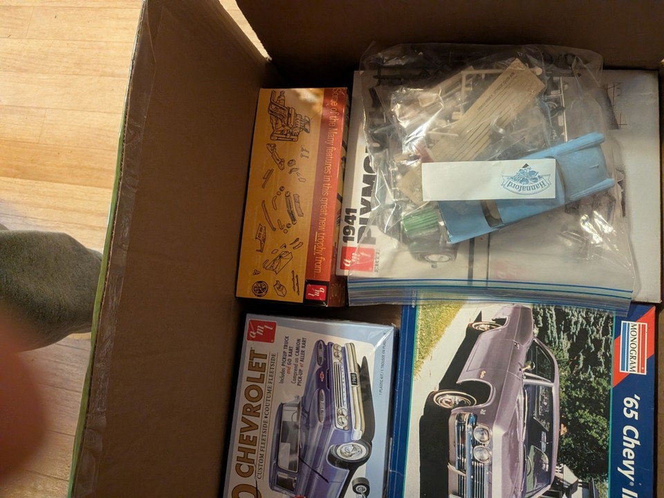 LOT OF MODEL KIT USED HALF BUILT AND BUILT LOT #3 | eBay