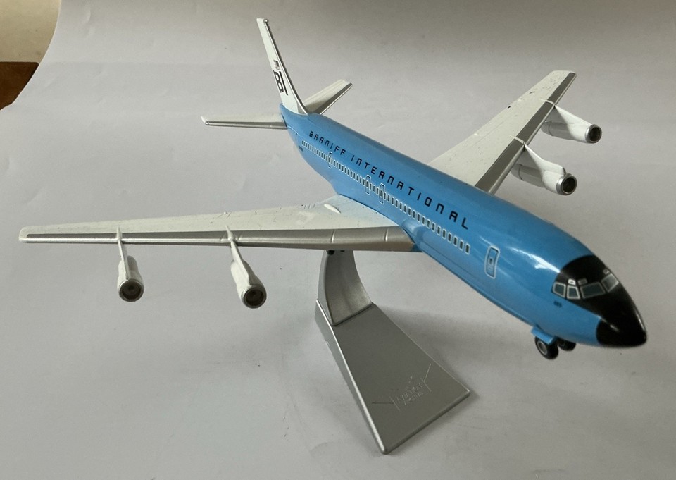 Corgi AA32904 Boeing 707-327C Braniff International Airways Diecast ...