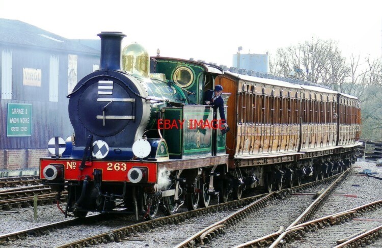 PHOTO SE EX SECR H CLASS 0-4-4T 263 WITH A RAKE OF METROPOLITAN RAILWAY ...